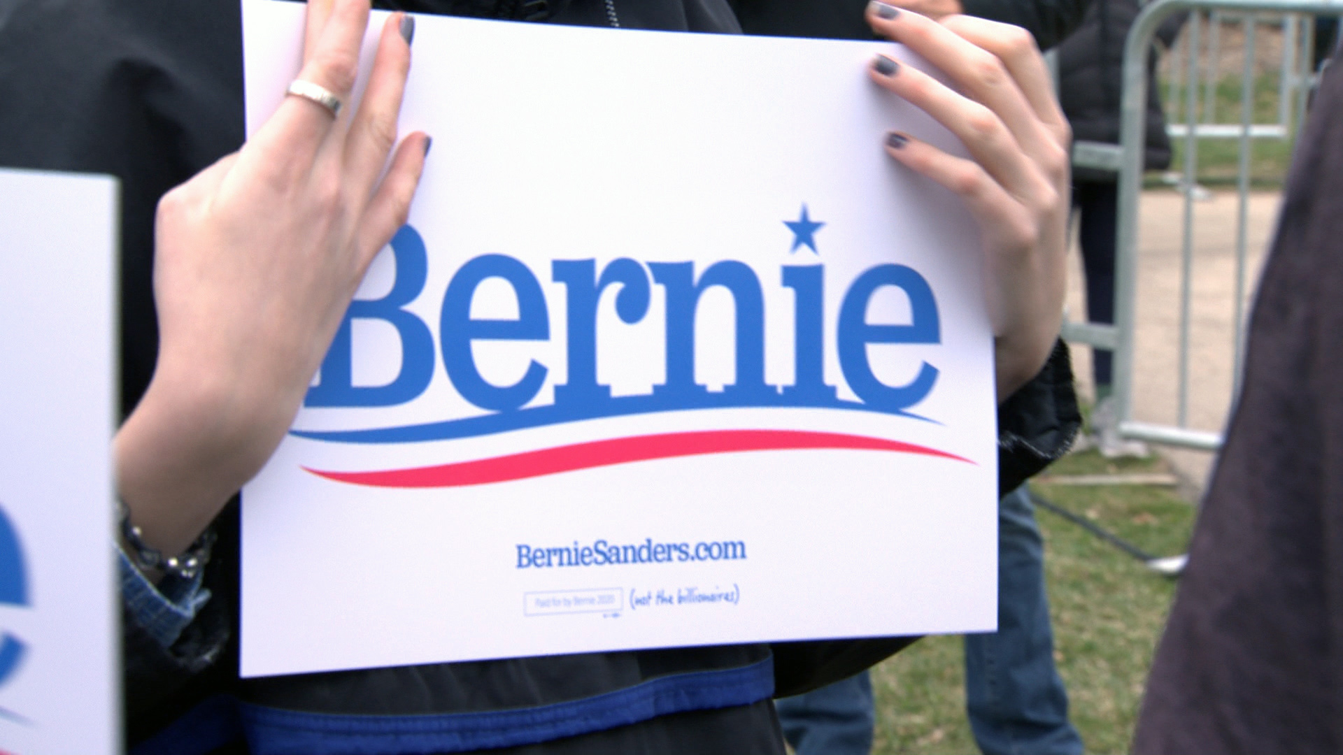 Sanders to Open Office in Wisconsin