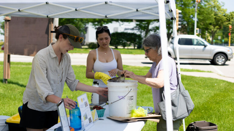Large-scale food-scrap composting in Madison challenged by technology ...