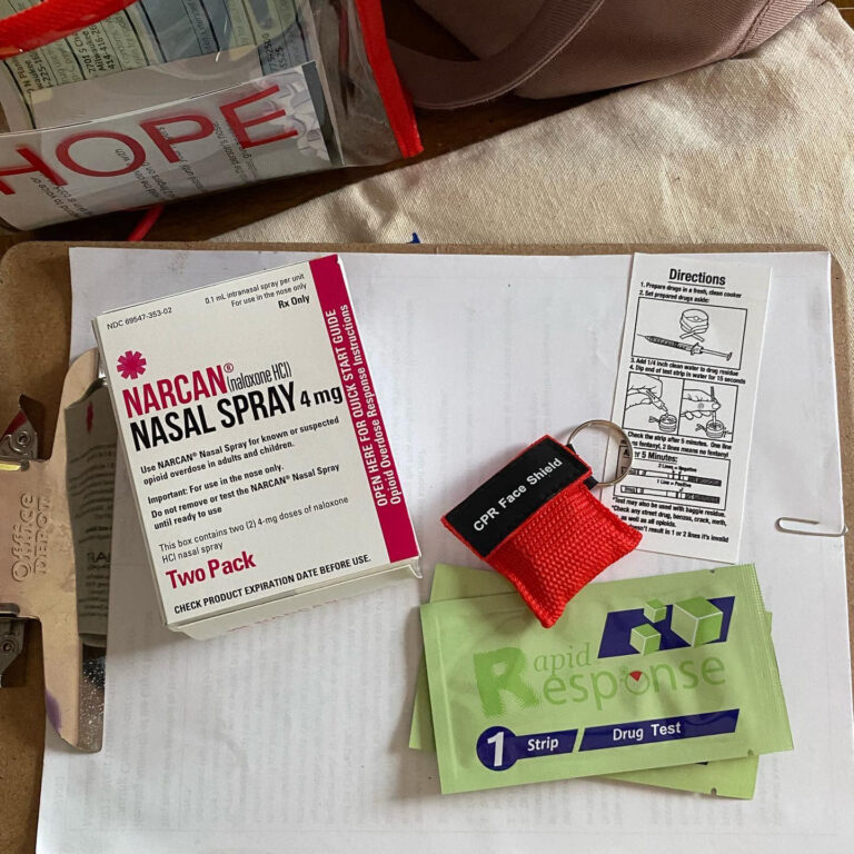 Where to find Narcan in Wisconsin — and how to reverse an opioid overdose