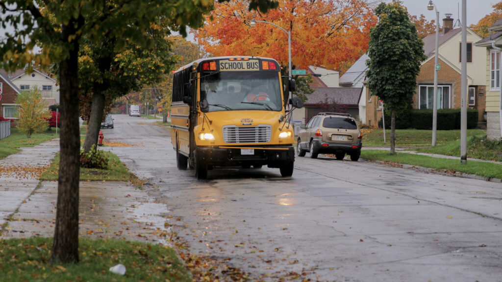 Milwaukee's schools promised transportation stipends due to unreliable ...