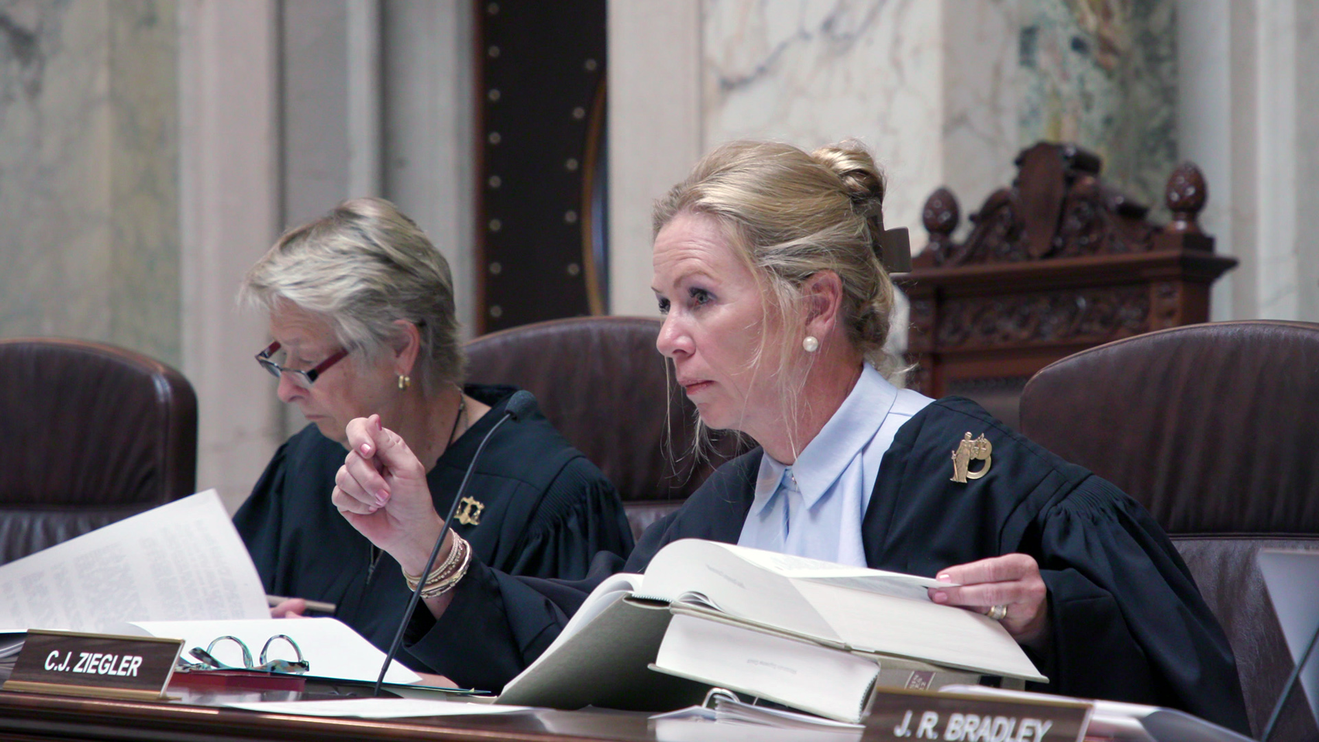 Wisconsin Supreme Court seeks investigation after leak of draft order ...